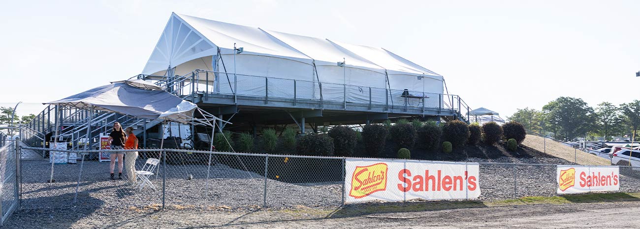 SAHLENS PIT INN | HOSPITALITY