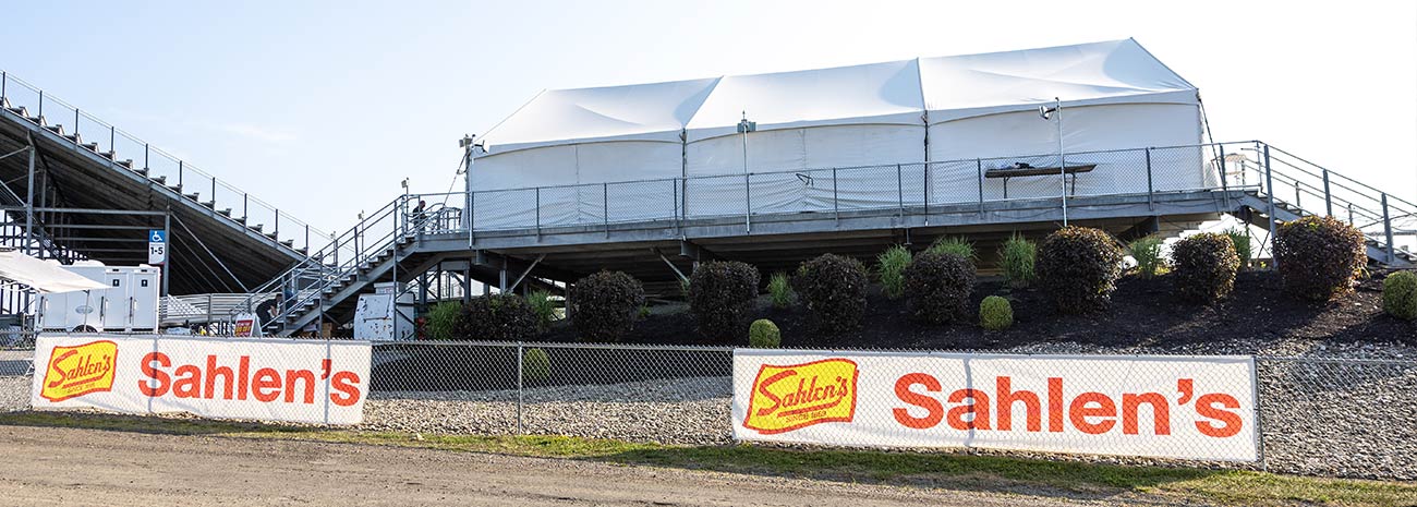 SAHLENS PIT INN | HOSPITALITY